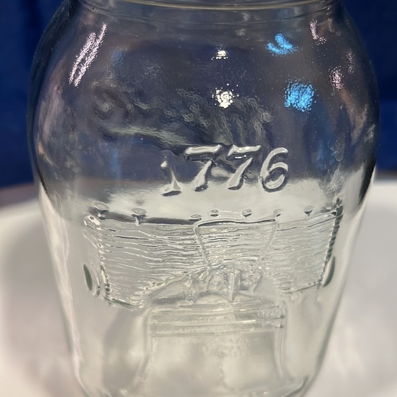 Mason | Kitchen | Bicentennial Liberty Bell 7761976 Mason Jar With Lid ...
